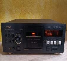 Teac V-8030S