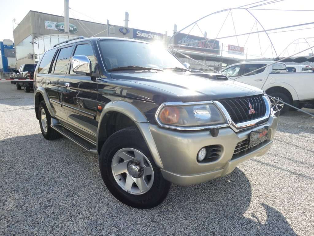 Mitsubishi Pajero Sport2.5 TDI GLS