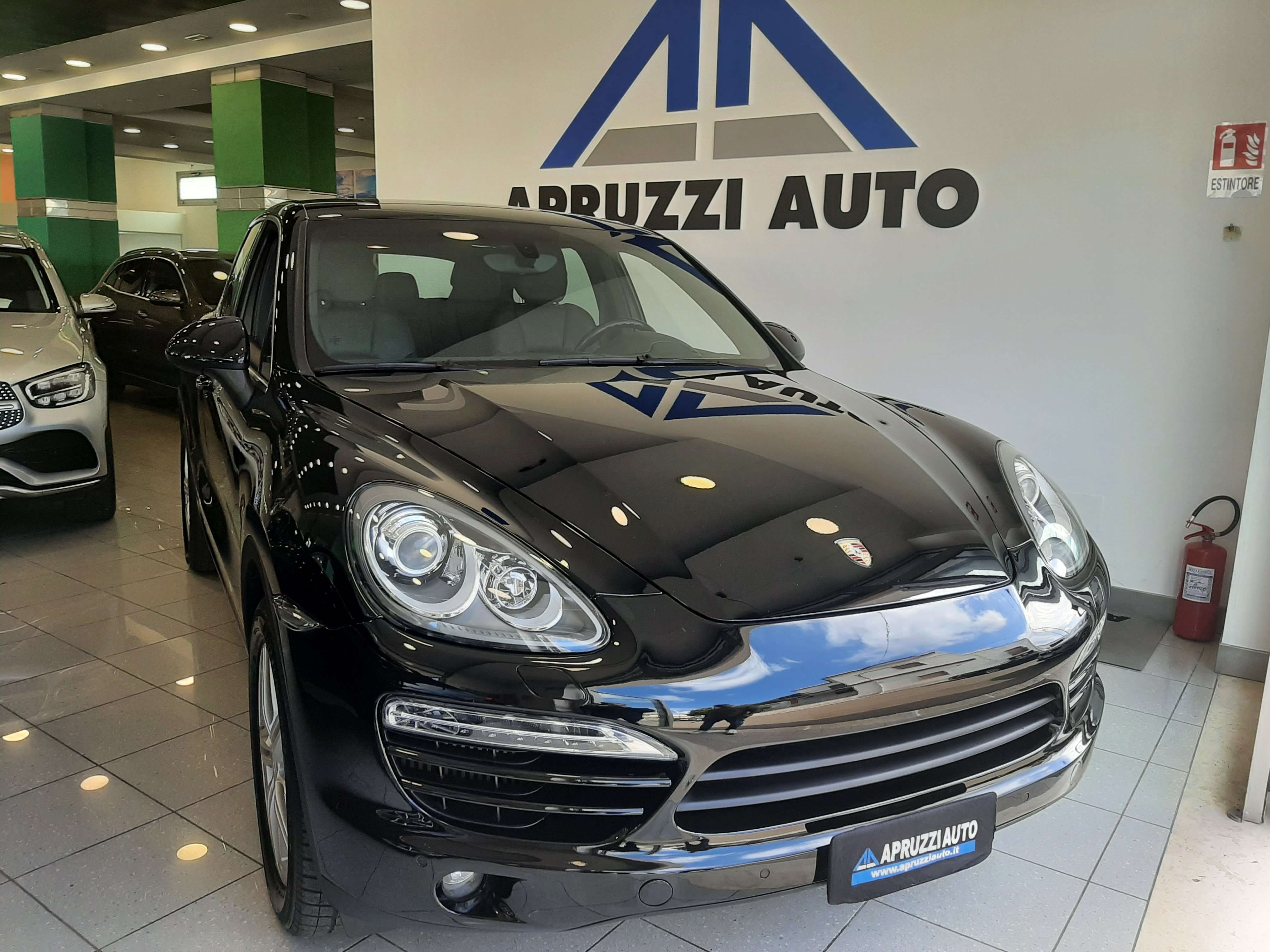 Porsche CayenneCayenne 3.0 V6 tdi 245cv tiptr. PELLE SENSORI NAVI