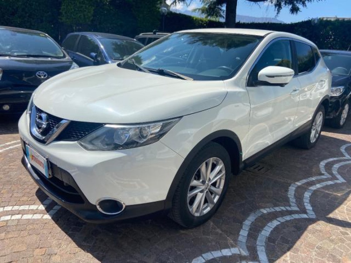 NISSAN Qashqai 2ª serie Qashqai 1.6 dCi 2WD Acenta Premium