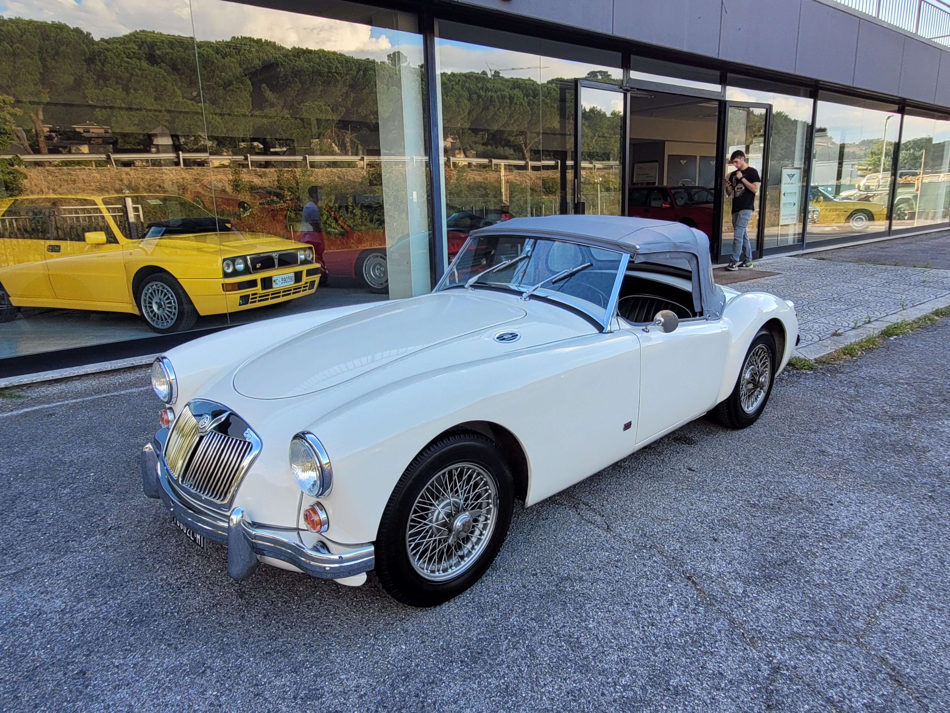 MG MGA1.600