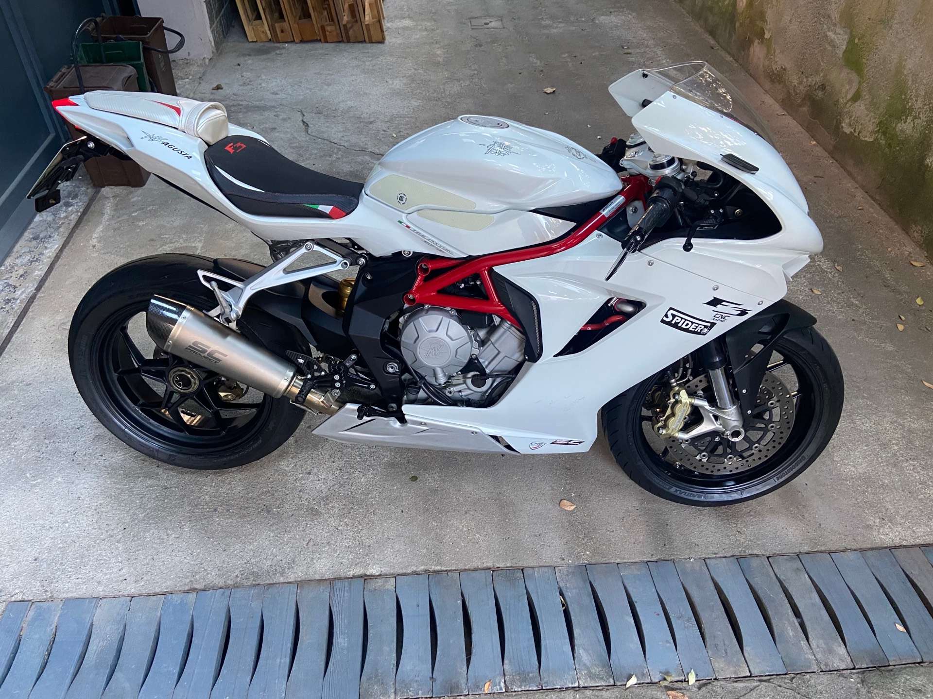 MV Agusta F3F3 675 EAS