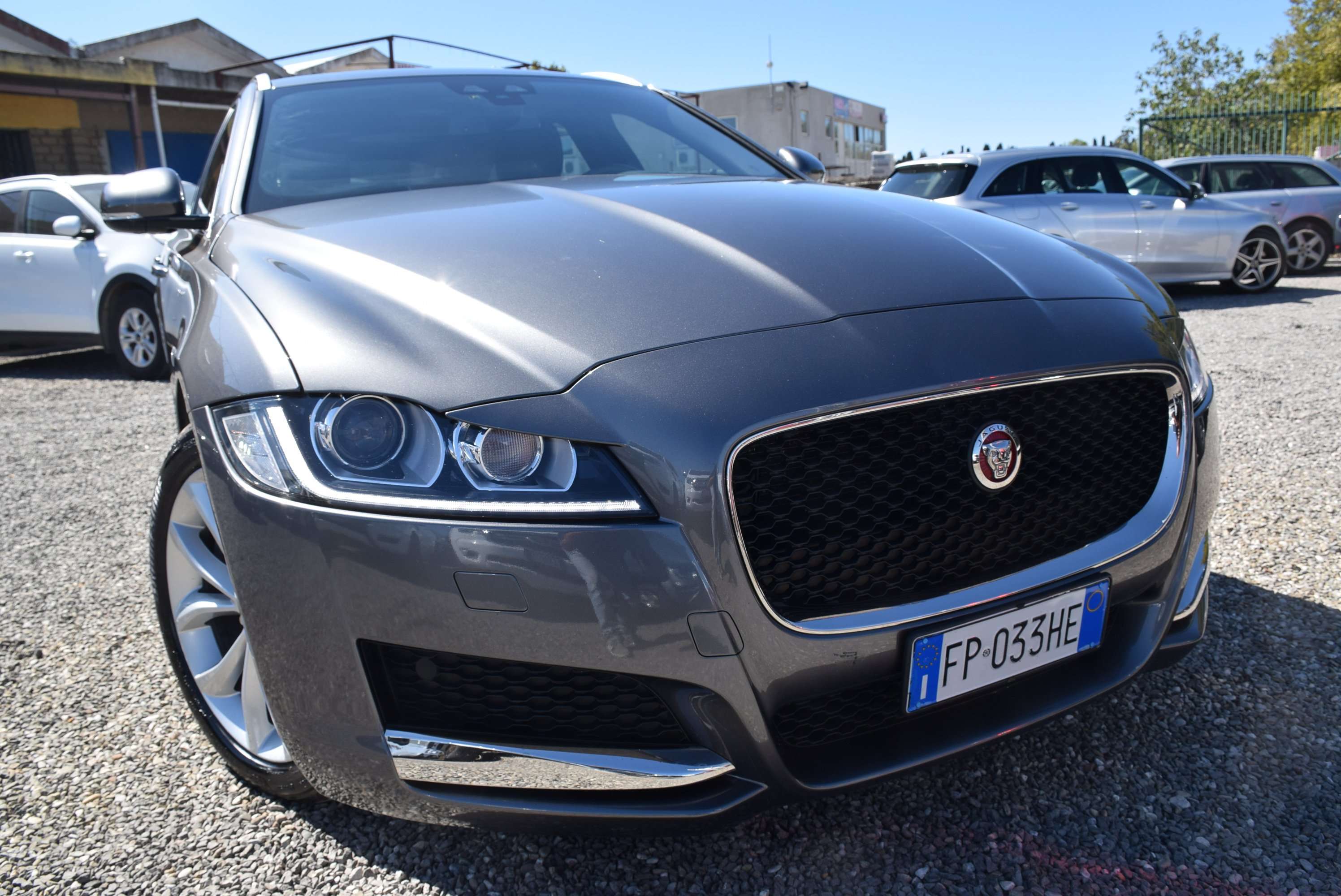 Jaguar XFSPORTBRAKE 20D 4X4 AWD 180CV AUTOM. PELLE NAVI LED