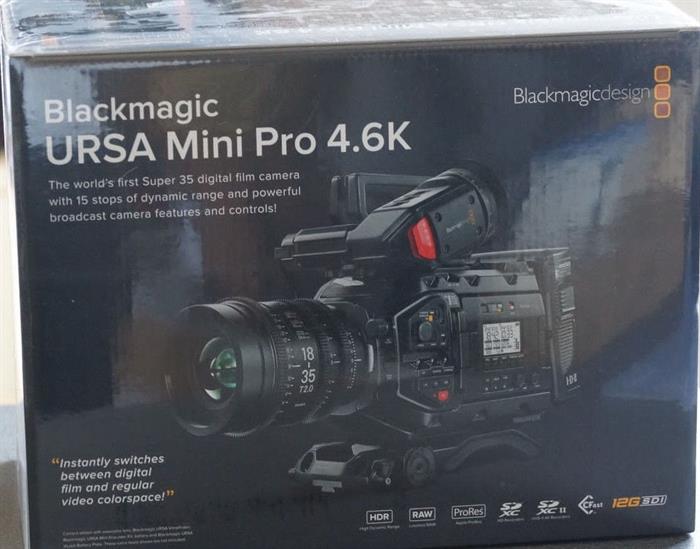 BLACKMAGIC URSA MINI PRO + VIEWFINDER