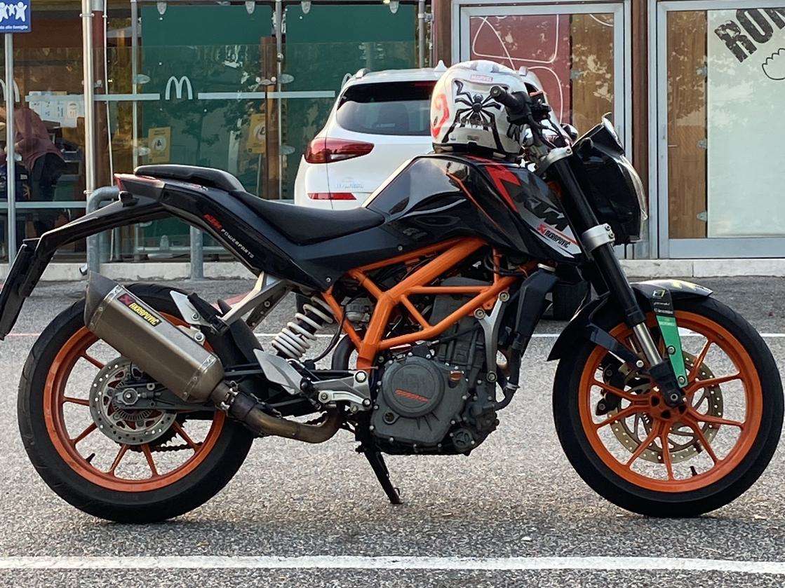 KTM 390 Duke