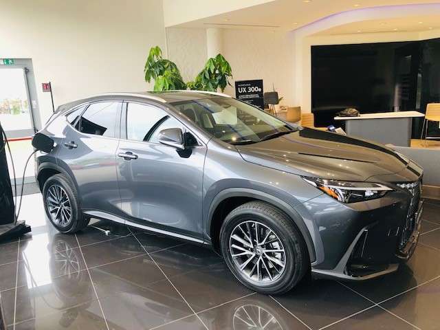 Lexus NX 450h+NX Plug-in 4WD Premium