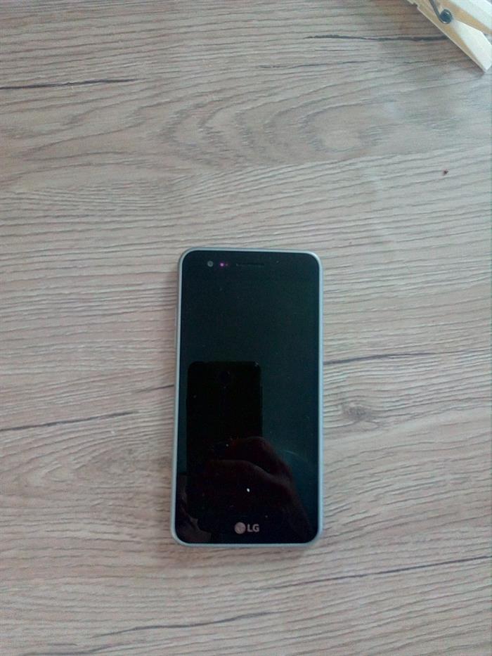 SMARTPHONE LG