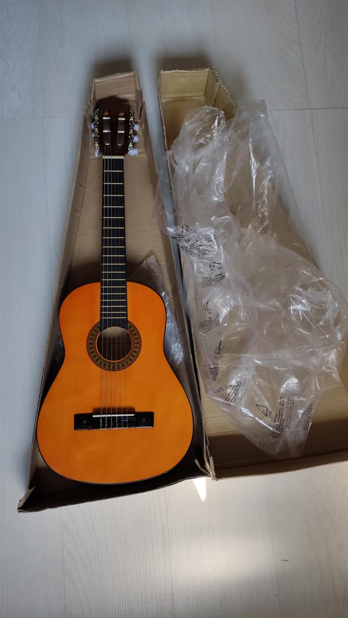 CHITARRA CLASSICA BIMBO