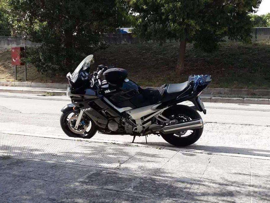 Yamaha FJR 1300