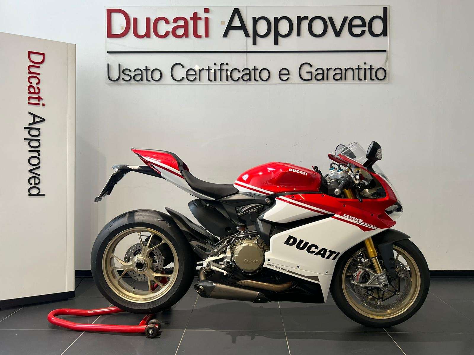 Ducati 1299 PanigaleS Anniversario, edizione limitata, soli 419 Km