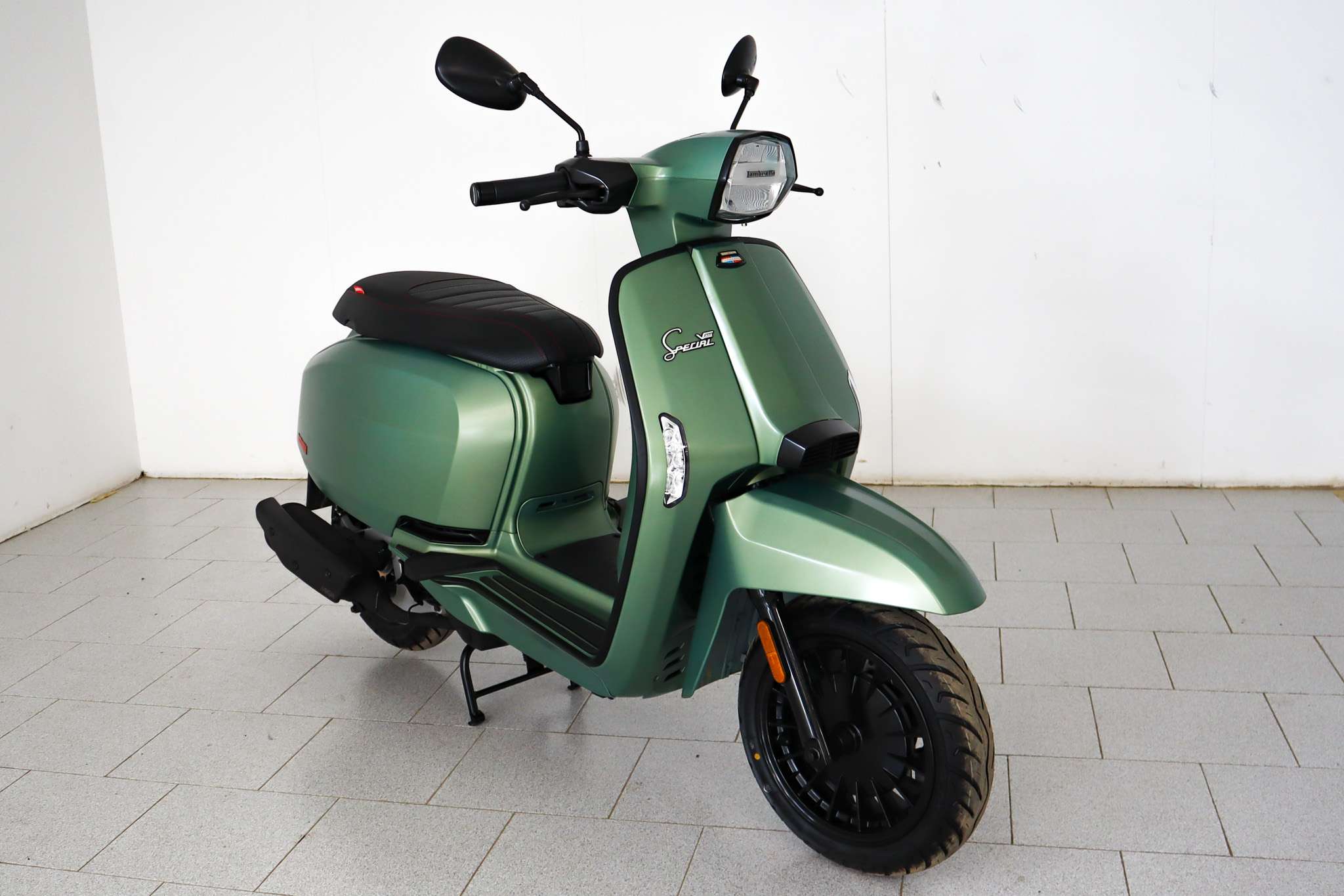 Lambretta V200V200 SPECIAL