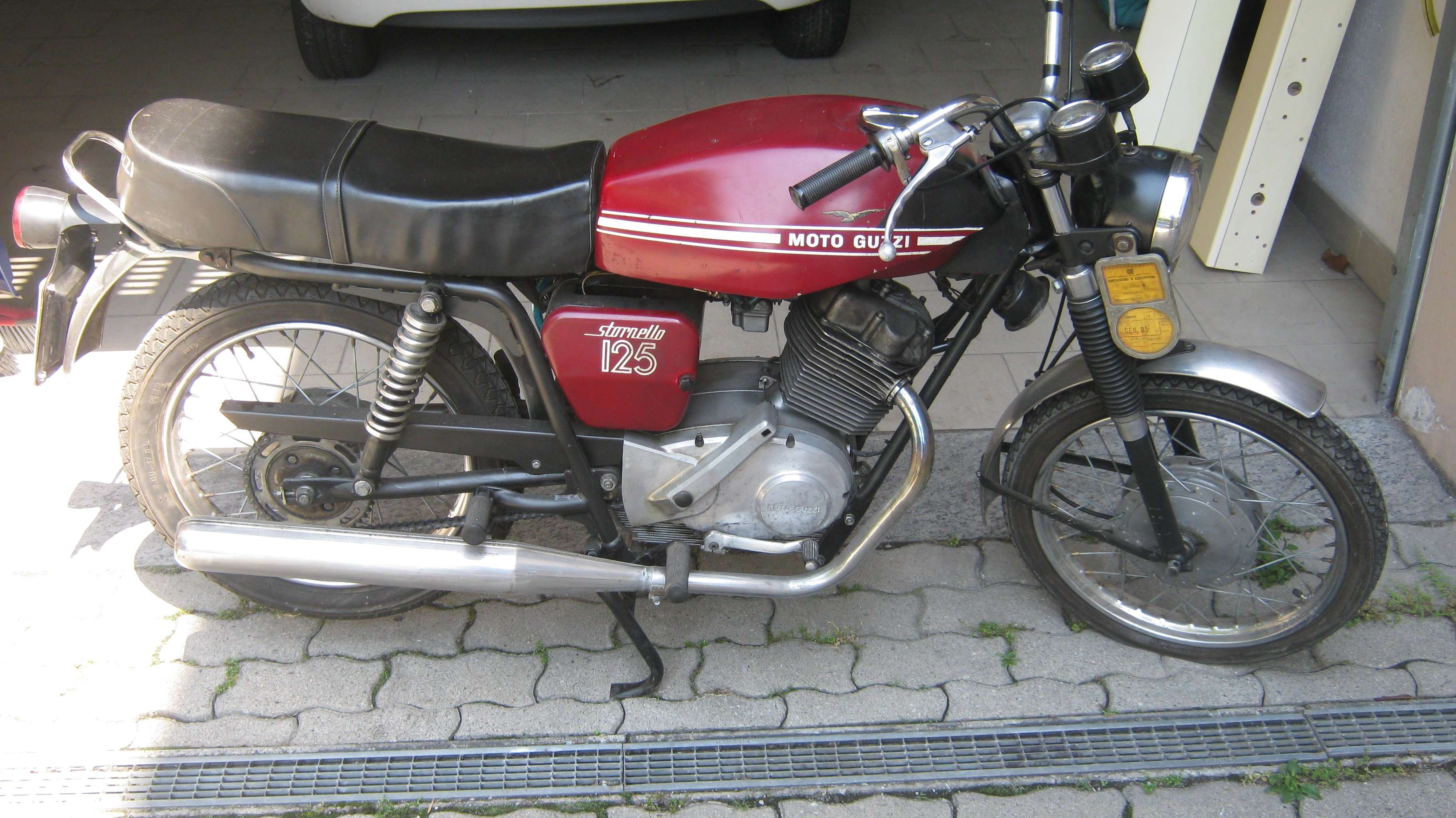 Moto Guzzi Stornello