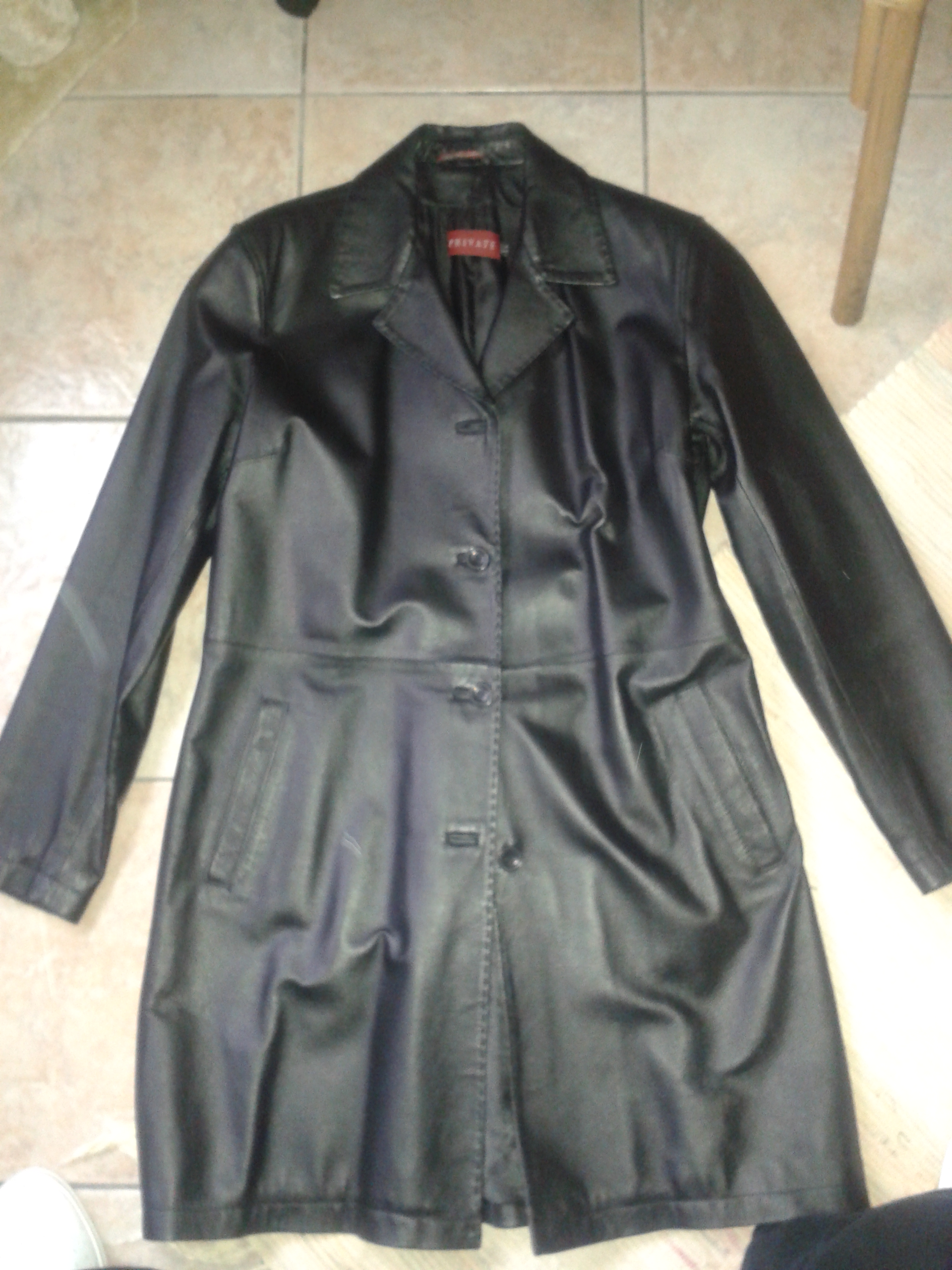 CAPPOTTO IN PELLE NERA PESO PRIMAVERA/AUTUNNO