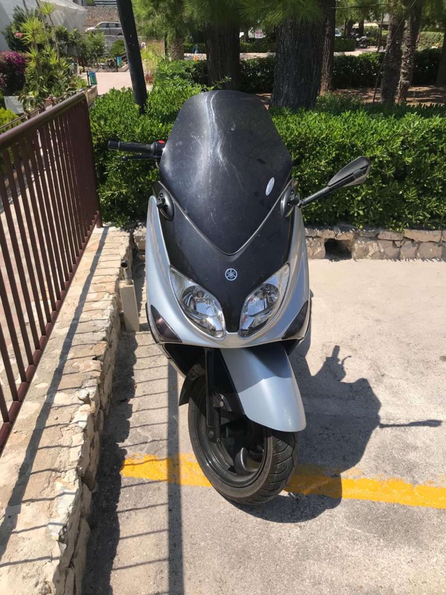 Yamaha TMAX 500allestimento cross