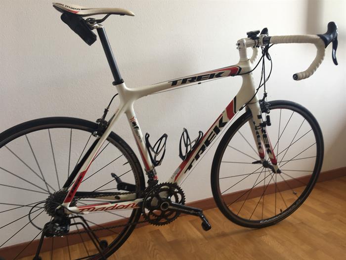 TREK MADONE 4.7 IN CARBONIO