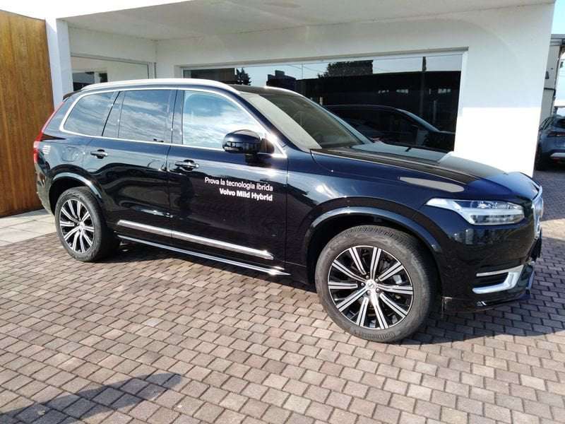 Volvo XC90B5 (d) AWD automatico 7 posti Plus Bright