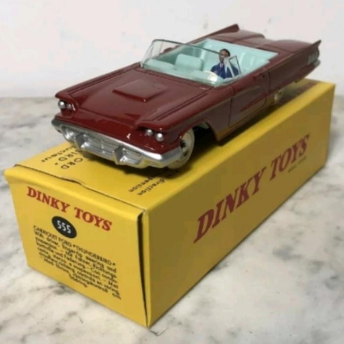 DINKY TOYS MATTEL MODELLINI NUOVI CON SCATOLE