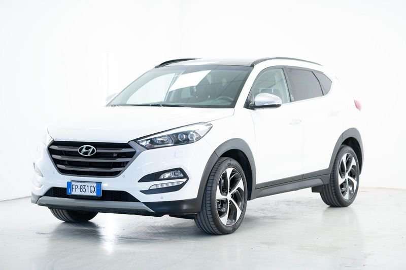 Hyundai TUCSON1.7 CRDi Sound 2WD 115CV