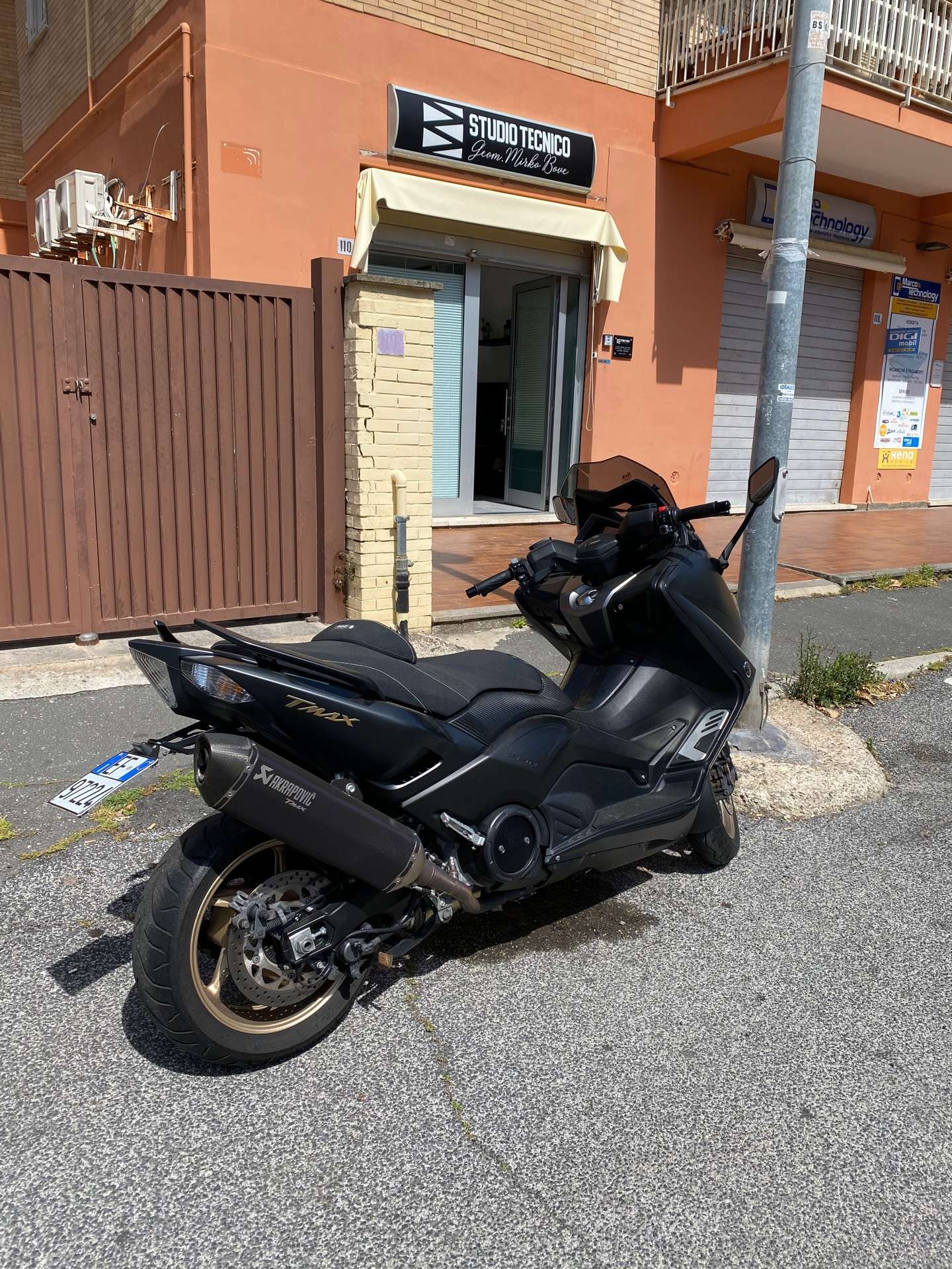 Yamaha TMAX 530iron max