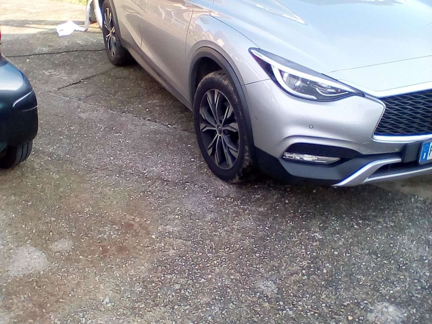 Infiniti QX302.2d Premium Tech awd dct