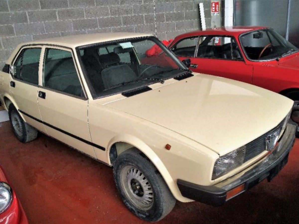 ALFA ROMEO Alfetta 2.0 L