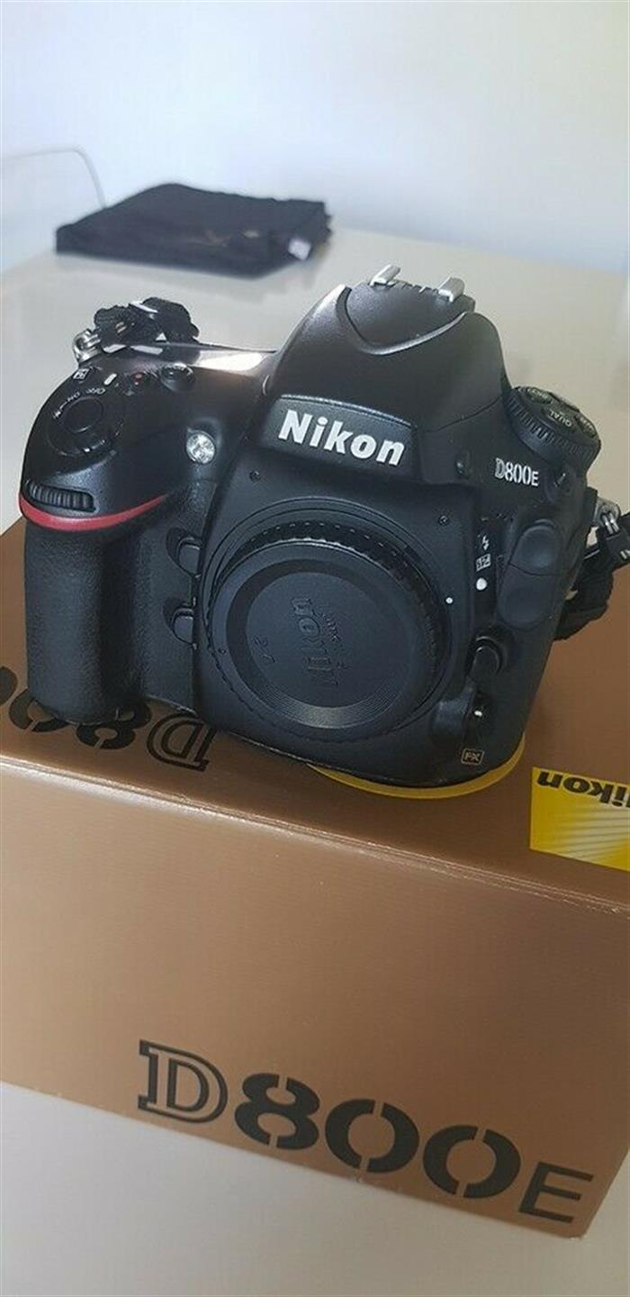 NIKON D800E 36.3MP FX HD-SLR