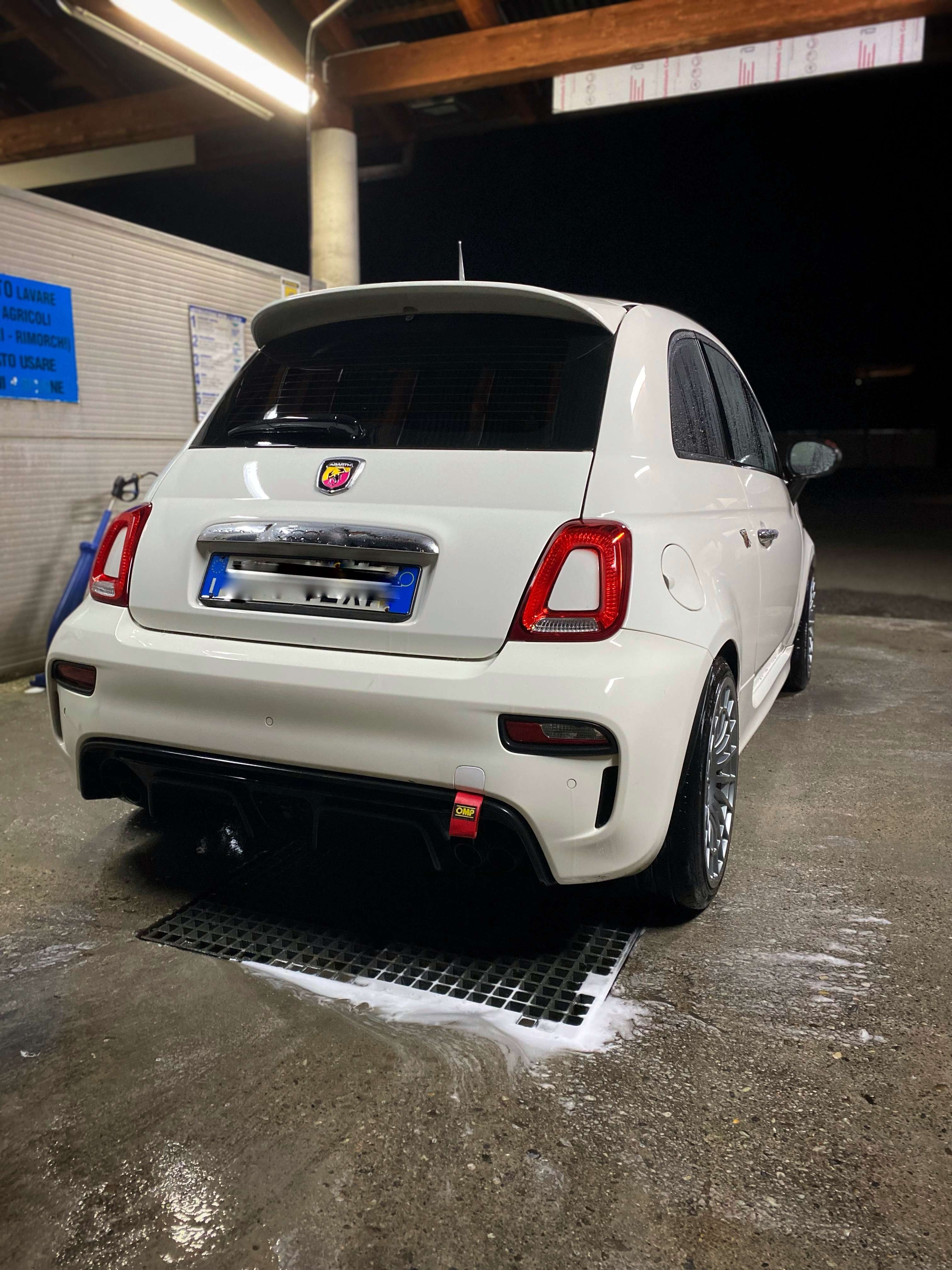 Abarth 500C1.4 16v t. t-jet Custom 135cv E6