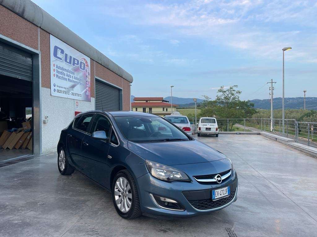 Opel Astra5p 1.6 cdti Cosmo s