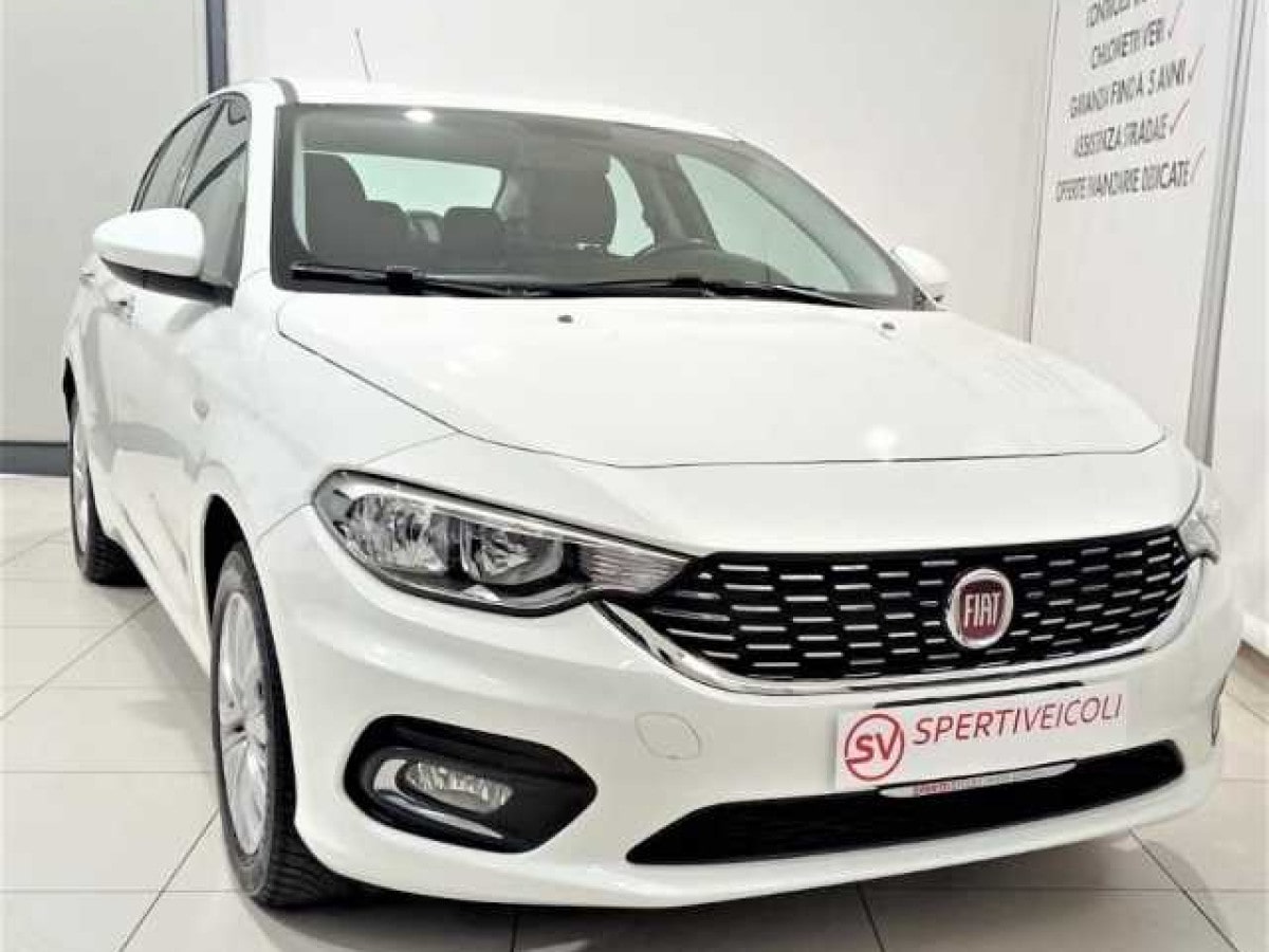 FIAT Tipo (2015-->) Tipo 1.6 Mjt 4 porte Opening Edition Plus