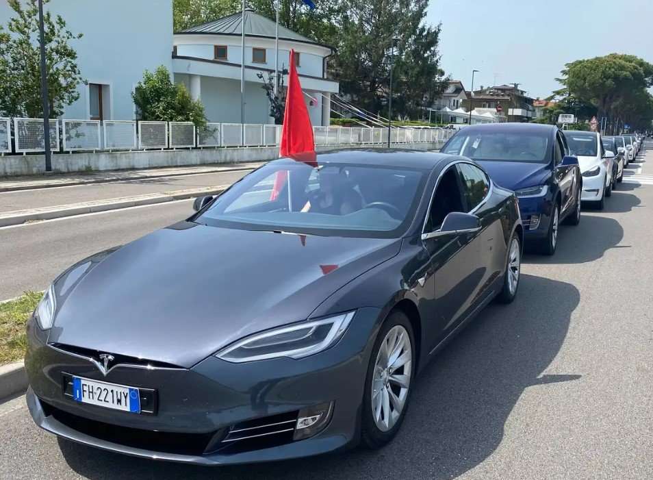 Tesla Model SModel S  - FSD - HW3 - MCU2 con garanzia ufficiale