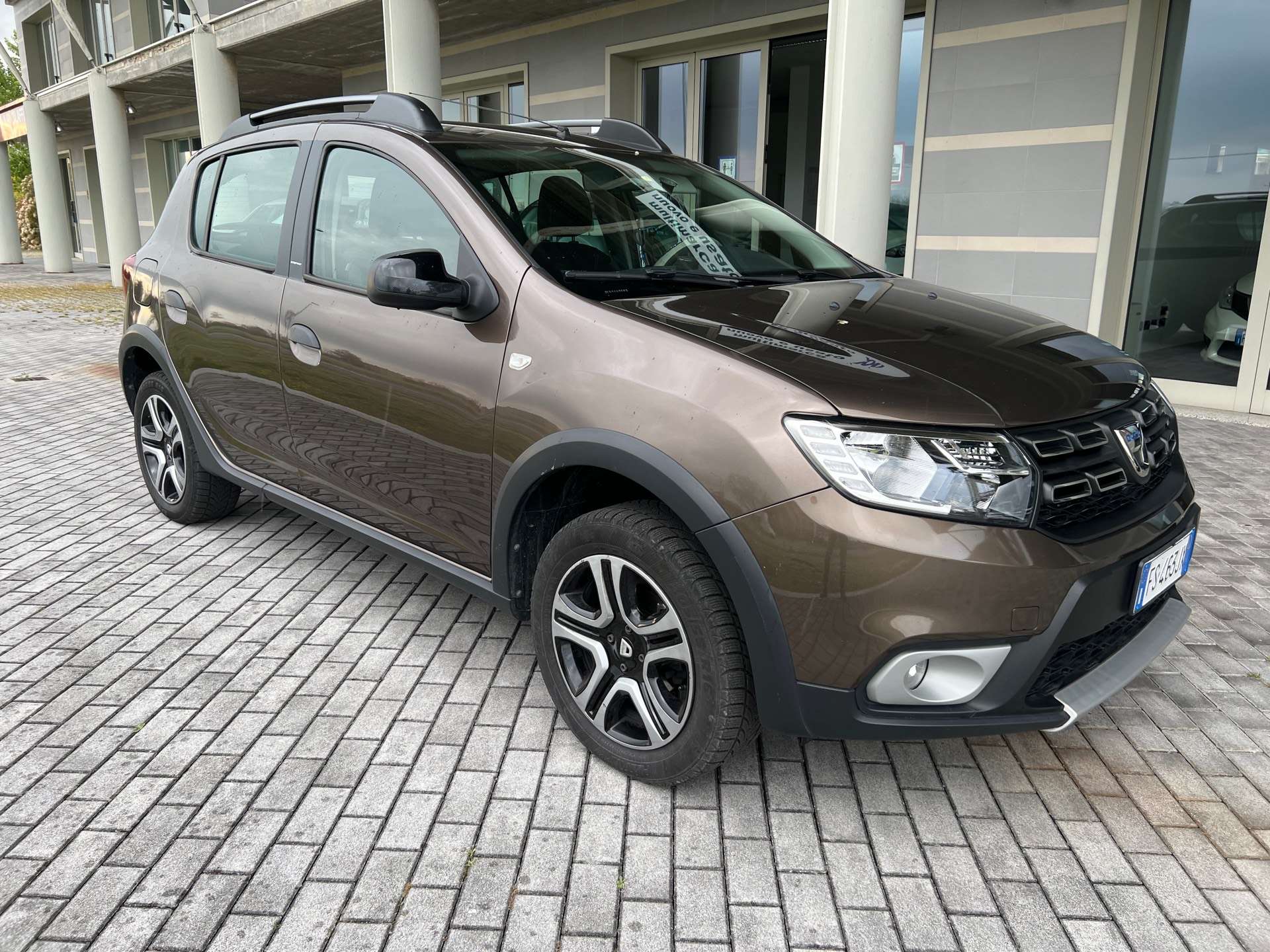 Dacia SanderoStepway 0.9 tce turbo Gpl s&s 90cv