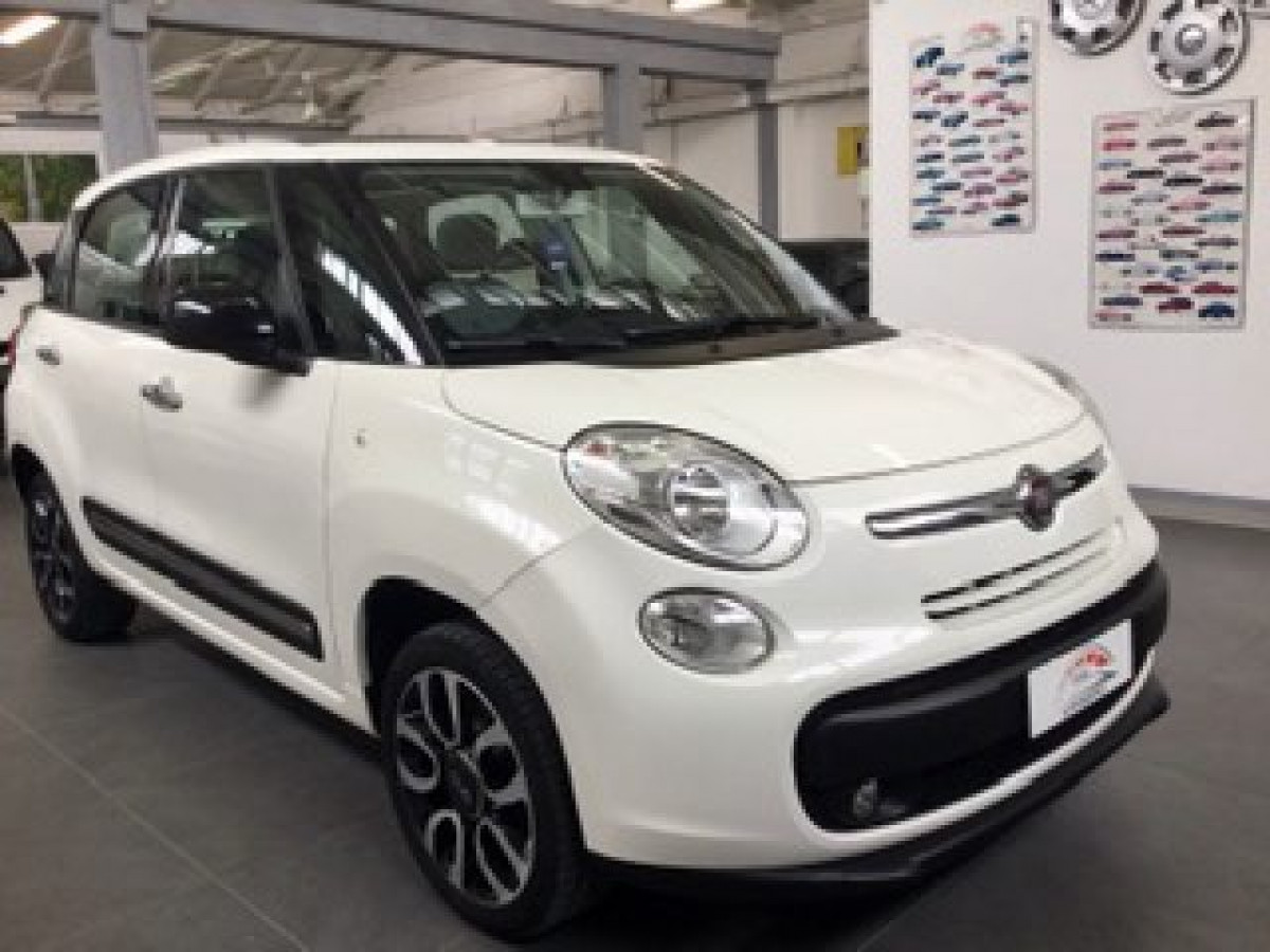 FIAT 500L 500L 0.9 TwinAir Turbo Natural Power Panoramic Edition BG