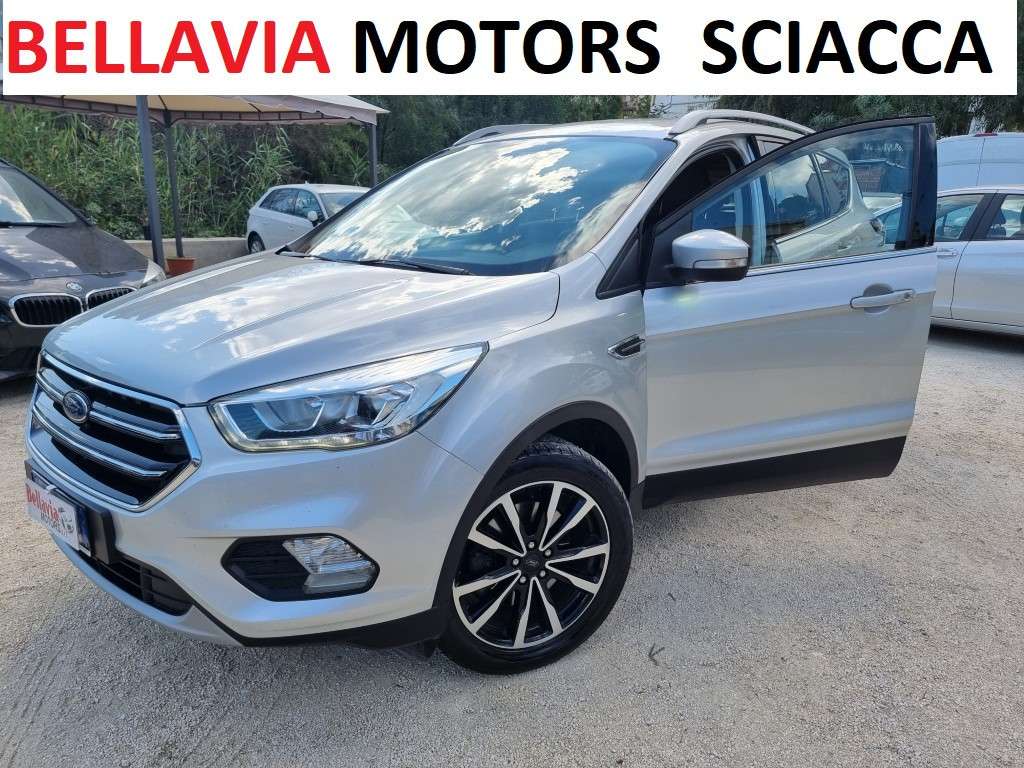 Ford Kuga1.5 TDCI 120 CV S&S 2WD Powershift Titanium Busine