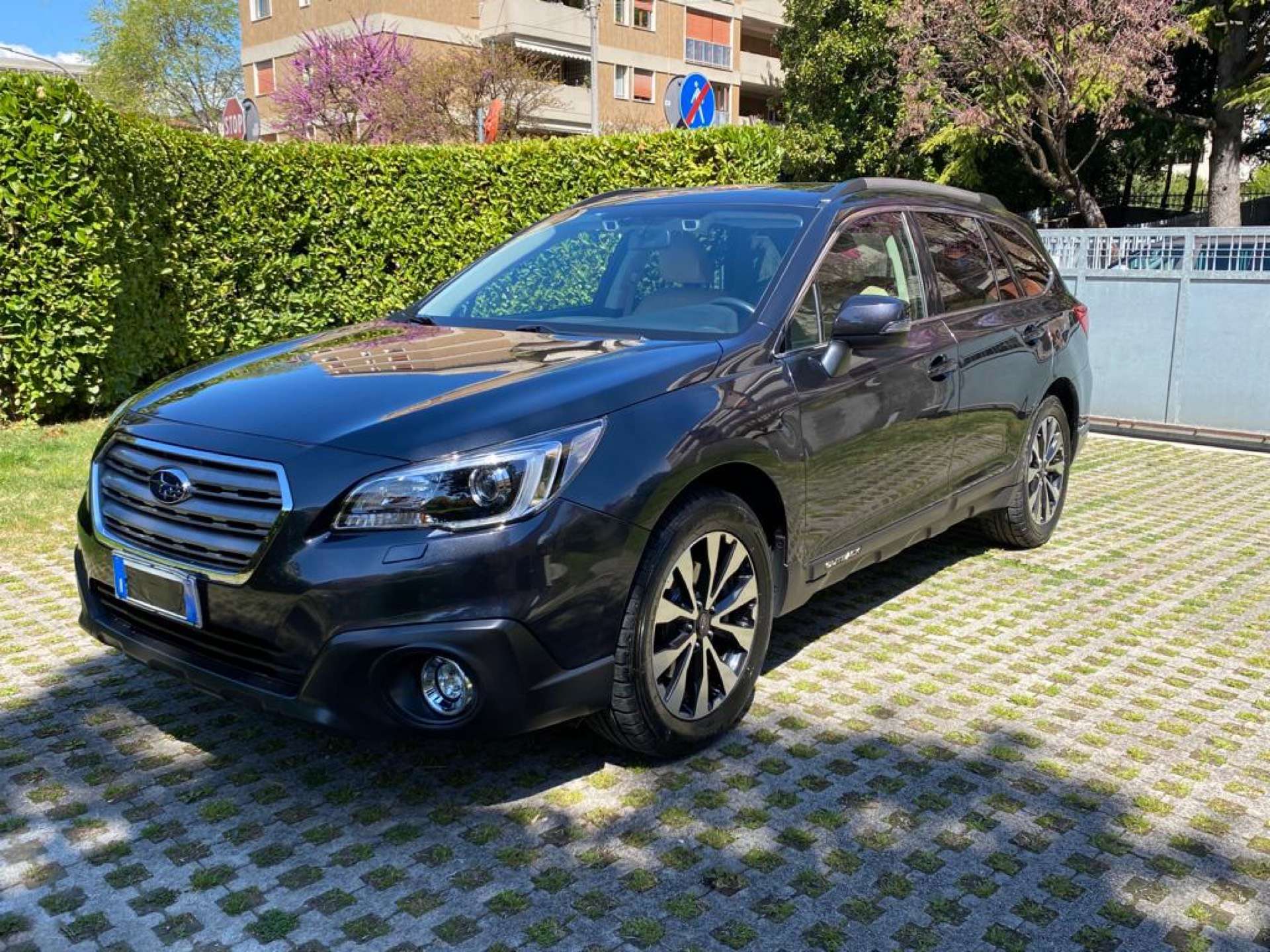 Subaru OUTBACK2.0d Unlimited lineartronic