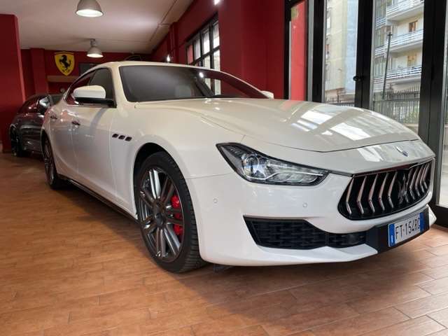 Maserati Ghibli3.0 V6 ds 275cv auto my17