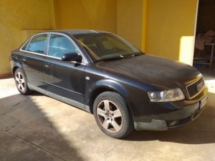 AUDI A4 2ª serie A4 1.9 TDI/101 CV cat