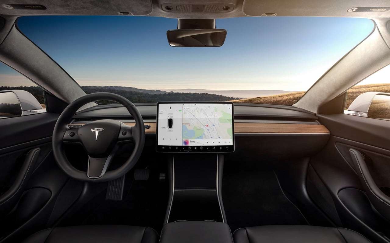 Tesla Model 3Model 3 Long Range Dual Motor awd