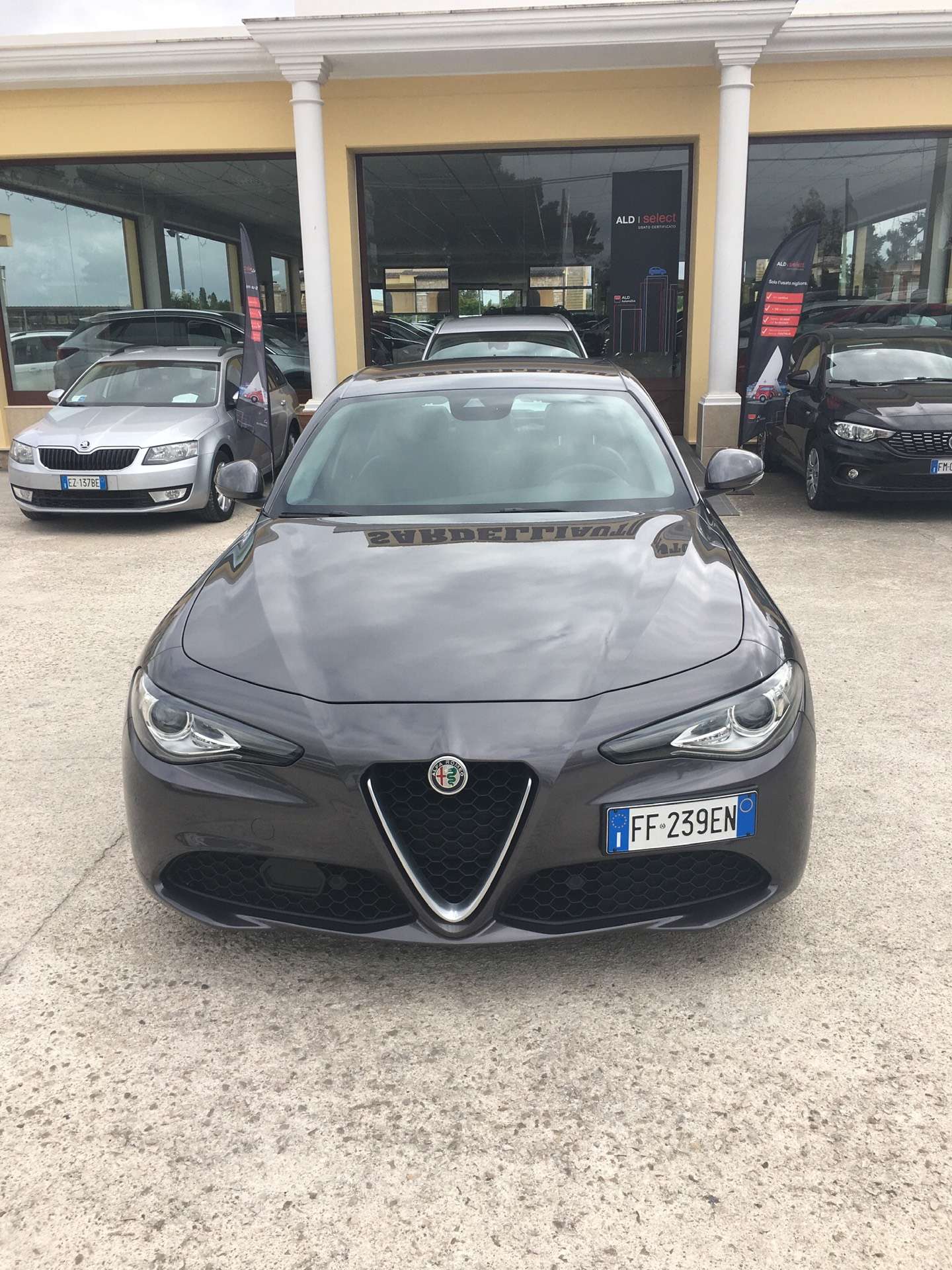 Alfa Romeo GiuliaGiulia 2.2 Turbodisel 180 CV  Business Sport