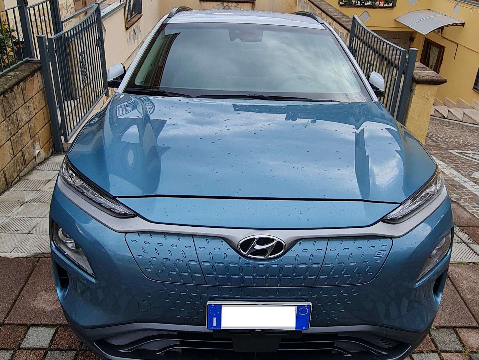 Hyundai KONA64 kWh EV Exellence+