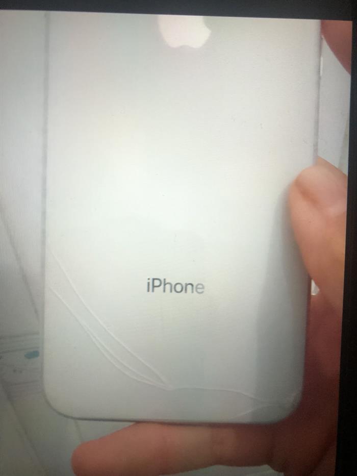 IPHONE 8 64 GB