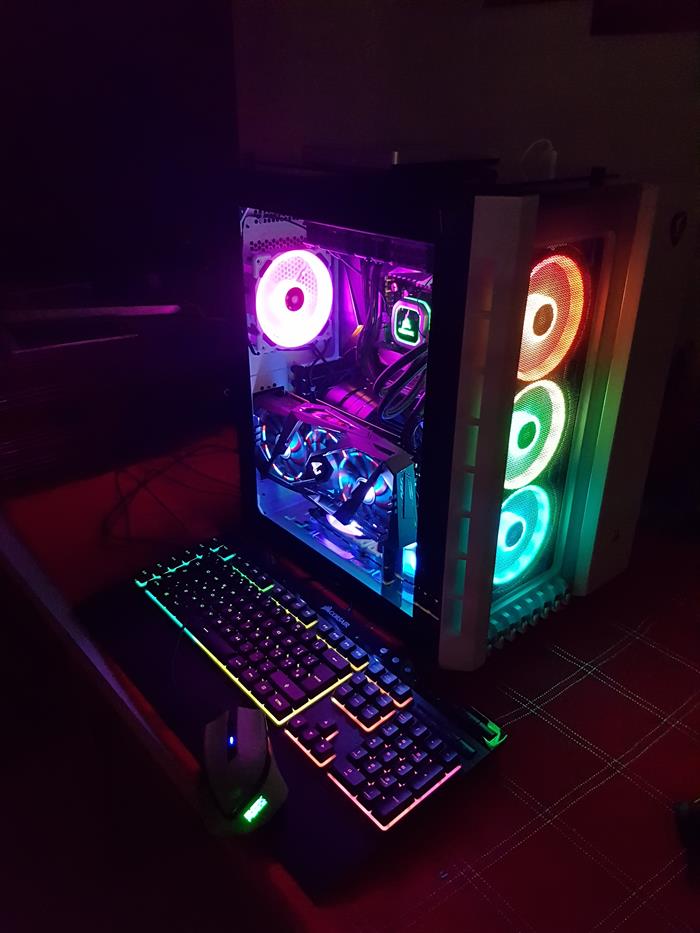 PC GAMING ULTRA