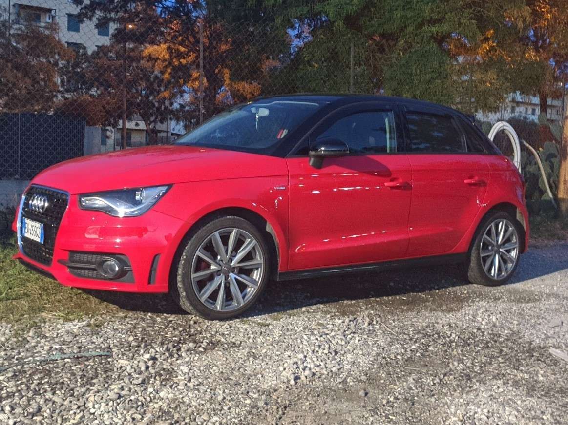 Audi A1Sportback 1.6 tdi Admired 90cv