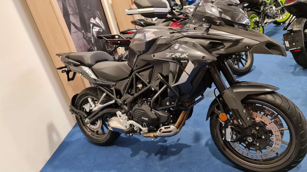 Benelli TRK 502RUOTE LEGA