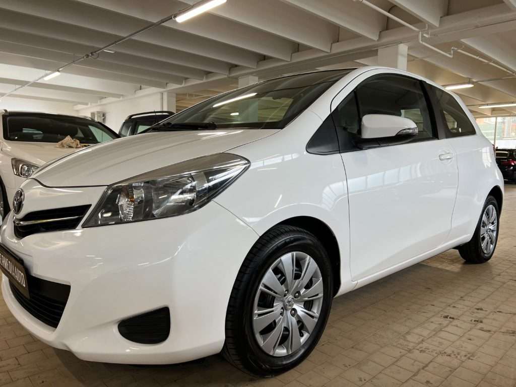 Toyota Yaris1.0  Active NEOPATENTATI