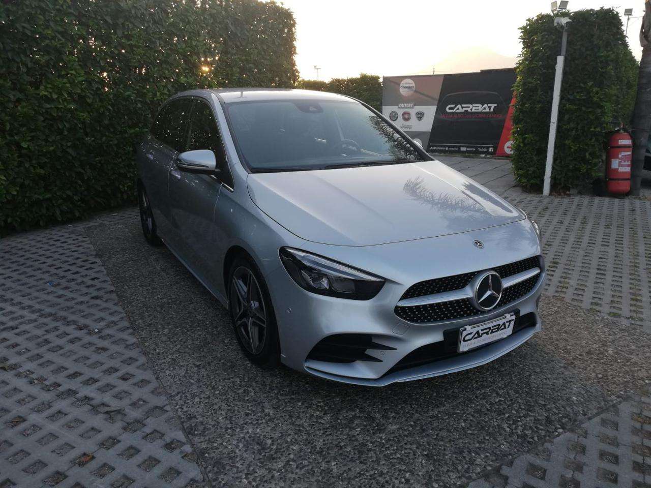 Mercedes-Benz B 180d Automatic Premium AMG