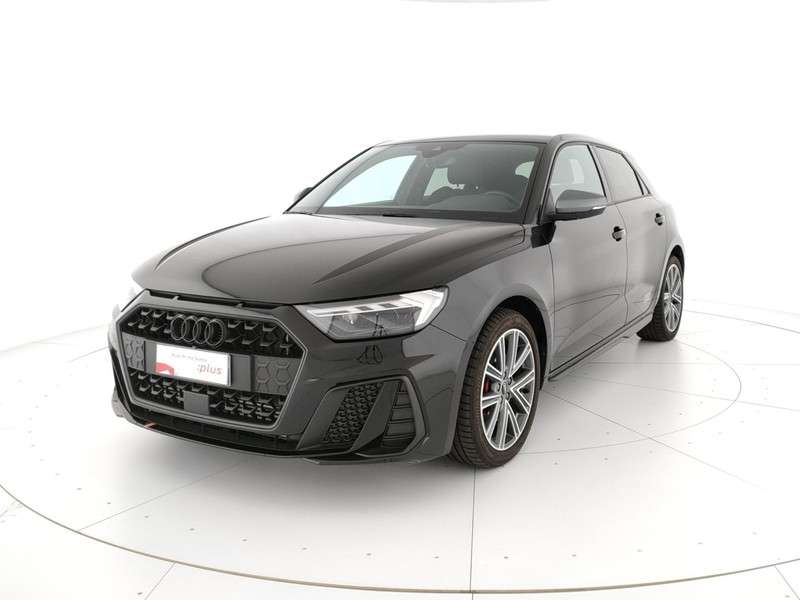 Audi A1sportback 40 2.0 tfsi s line edition 207cv s-troni