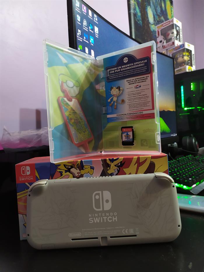 NINTENDO SWITCH LITE