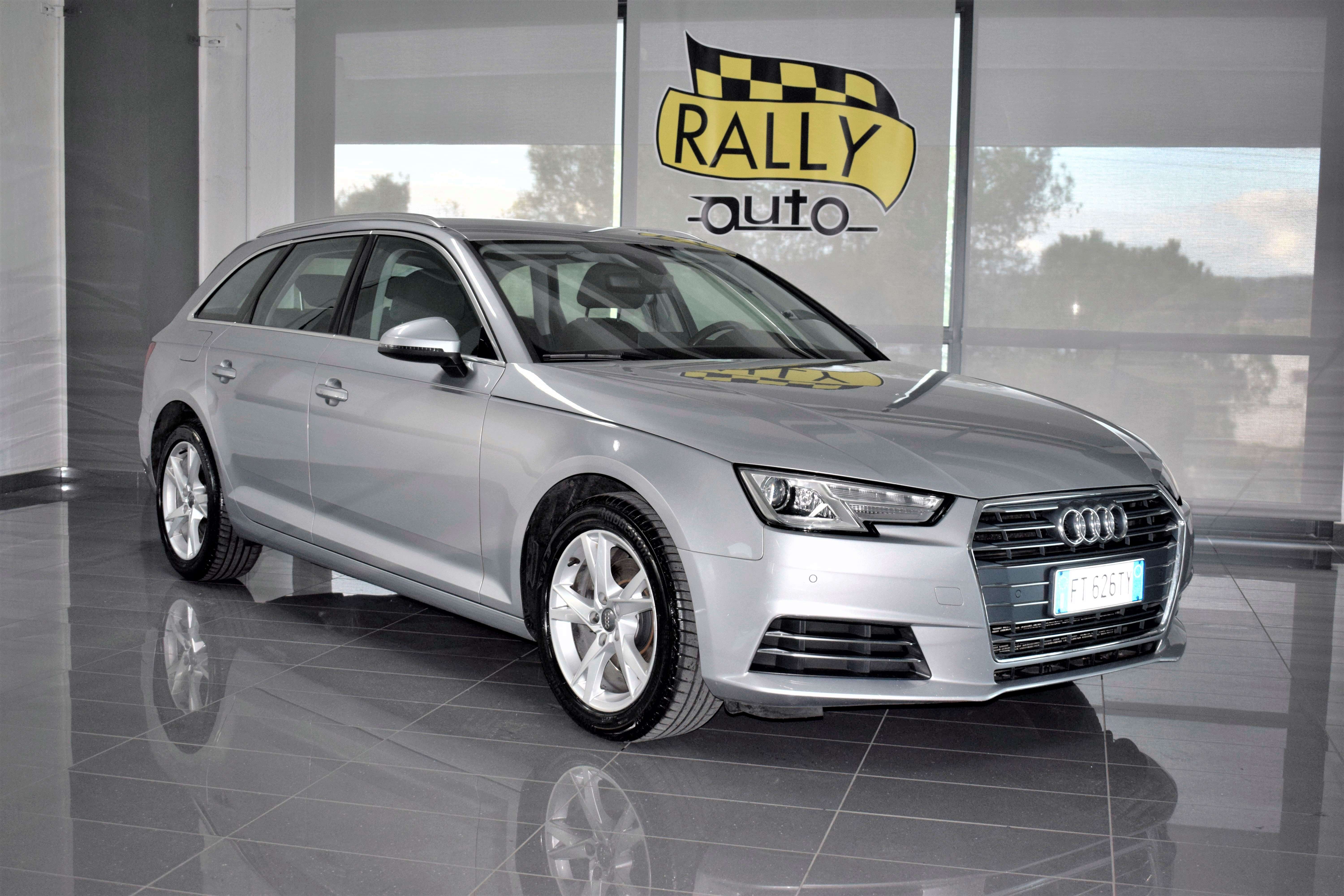 Audi A4A4 Avant 30 2.0 tdi Sport 122cv s-tronic