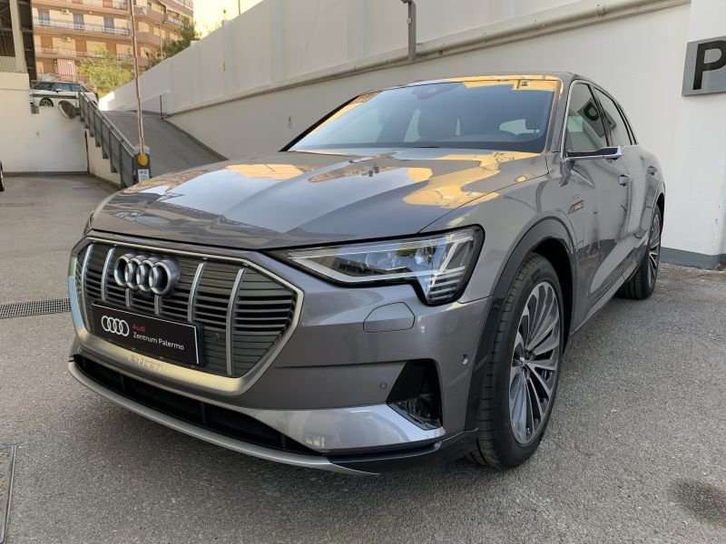 Audi e-trone-tron 50 quattro Business