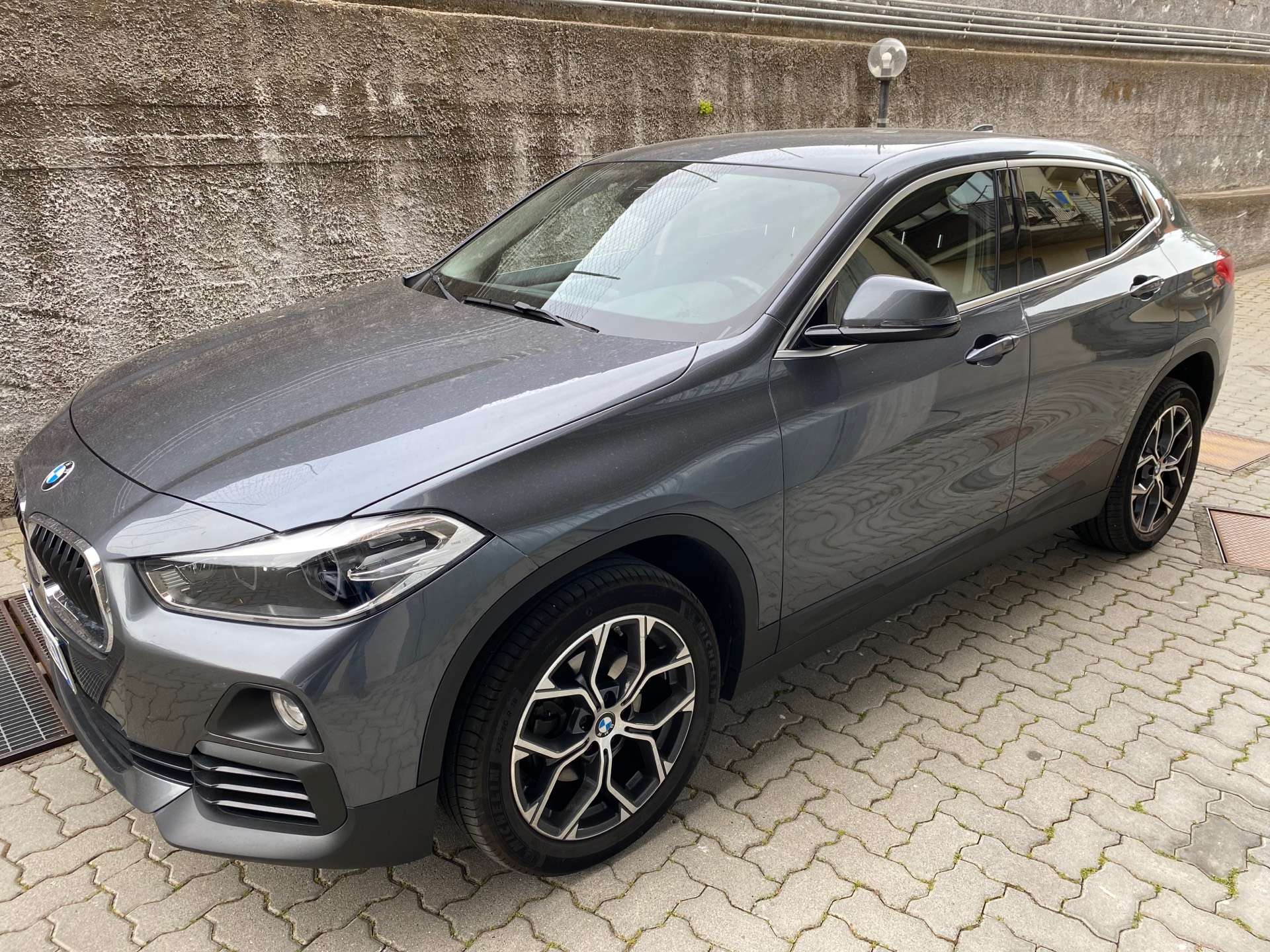 BMW X2sdrive18d Business X auto iva deducibile